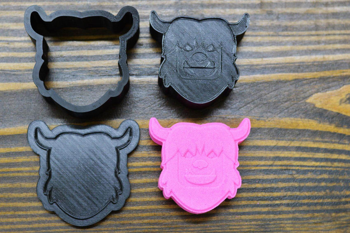 Yeti Bath Bomb Mold